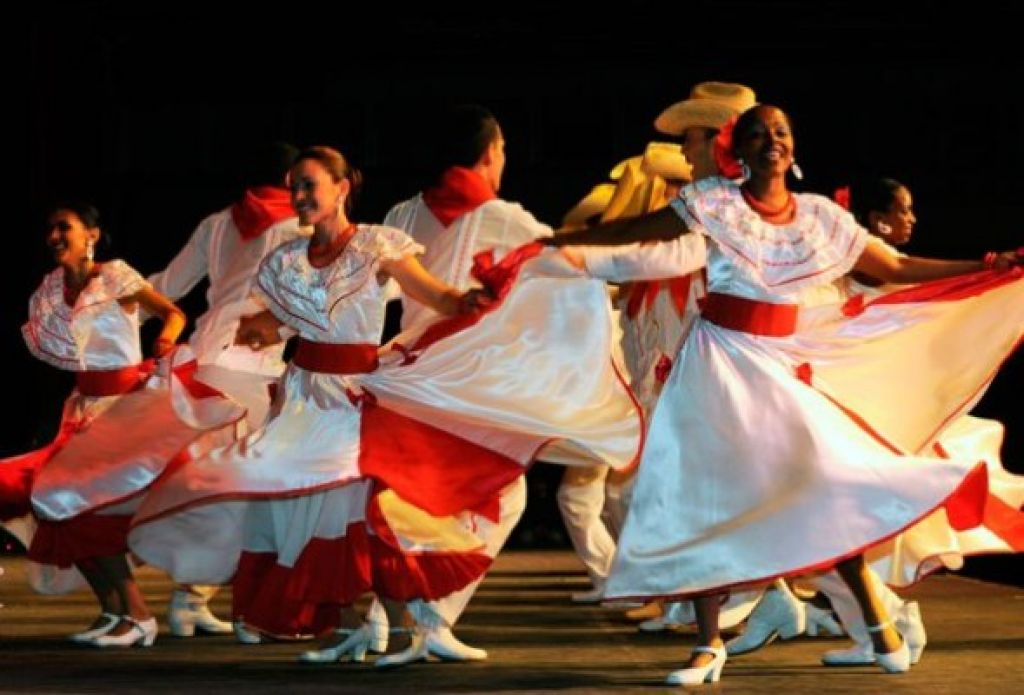 Success in Europe of Cuban Camagua Folk Company | Cuba Si